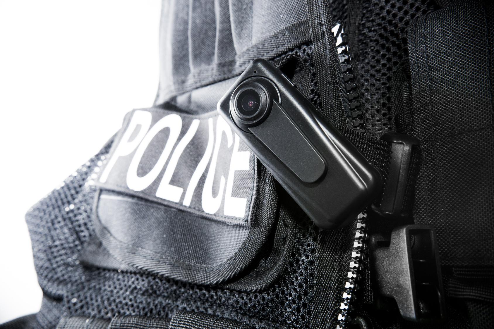 How Police Body Cameras Are Helping To Solve Crimes And Prevent ...